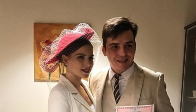 Евгений Кузин: «У меня сейчас нет машины, все оставил Артемовой» | STARHIT